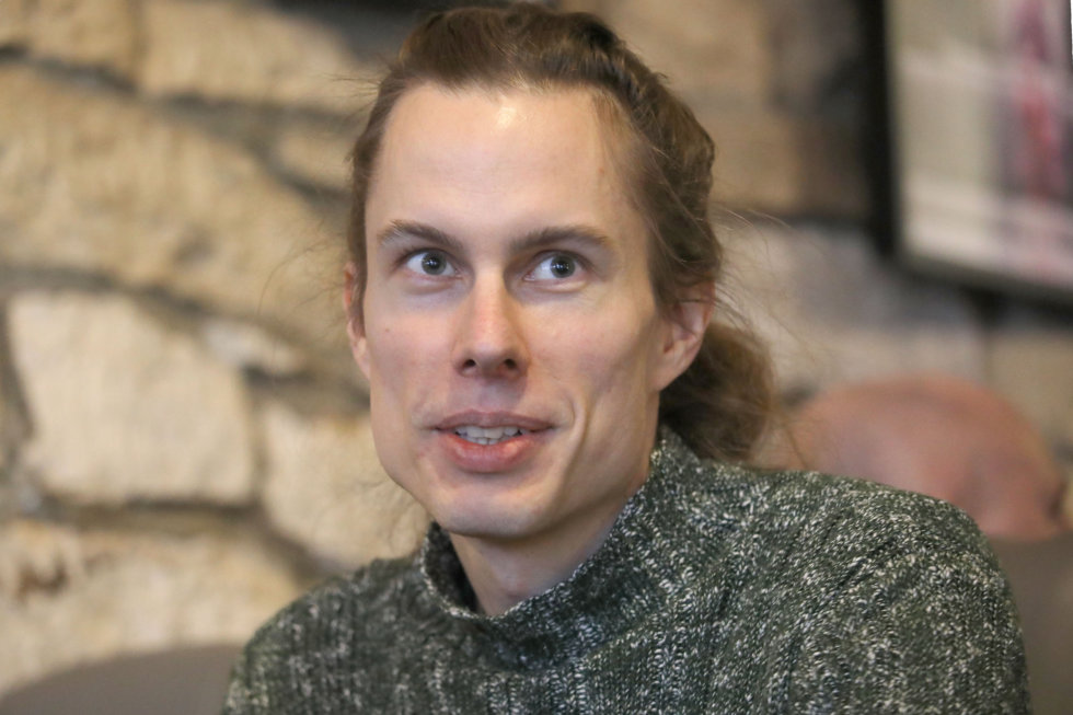 Svět není složitý, to jen naše chápání je omezené, říká český expert na ...